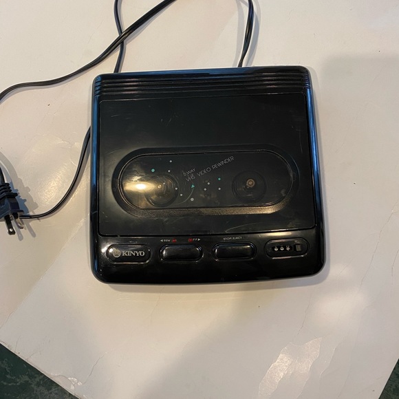 Cameras, Photo & Video | Kinyo Two Way Vhs Video Rewinder Vintage ...